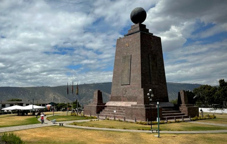 Un recorrido por la Ciudad Mitad del Mundo, de la mano de su Gerente ...